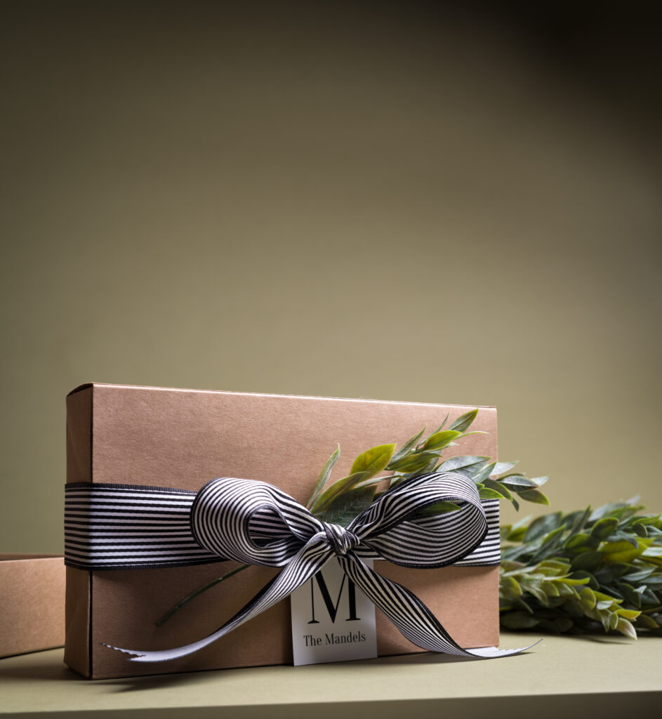Dip Box Mishloach Manos: Creative Packaging for Purim Gifting