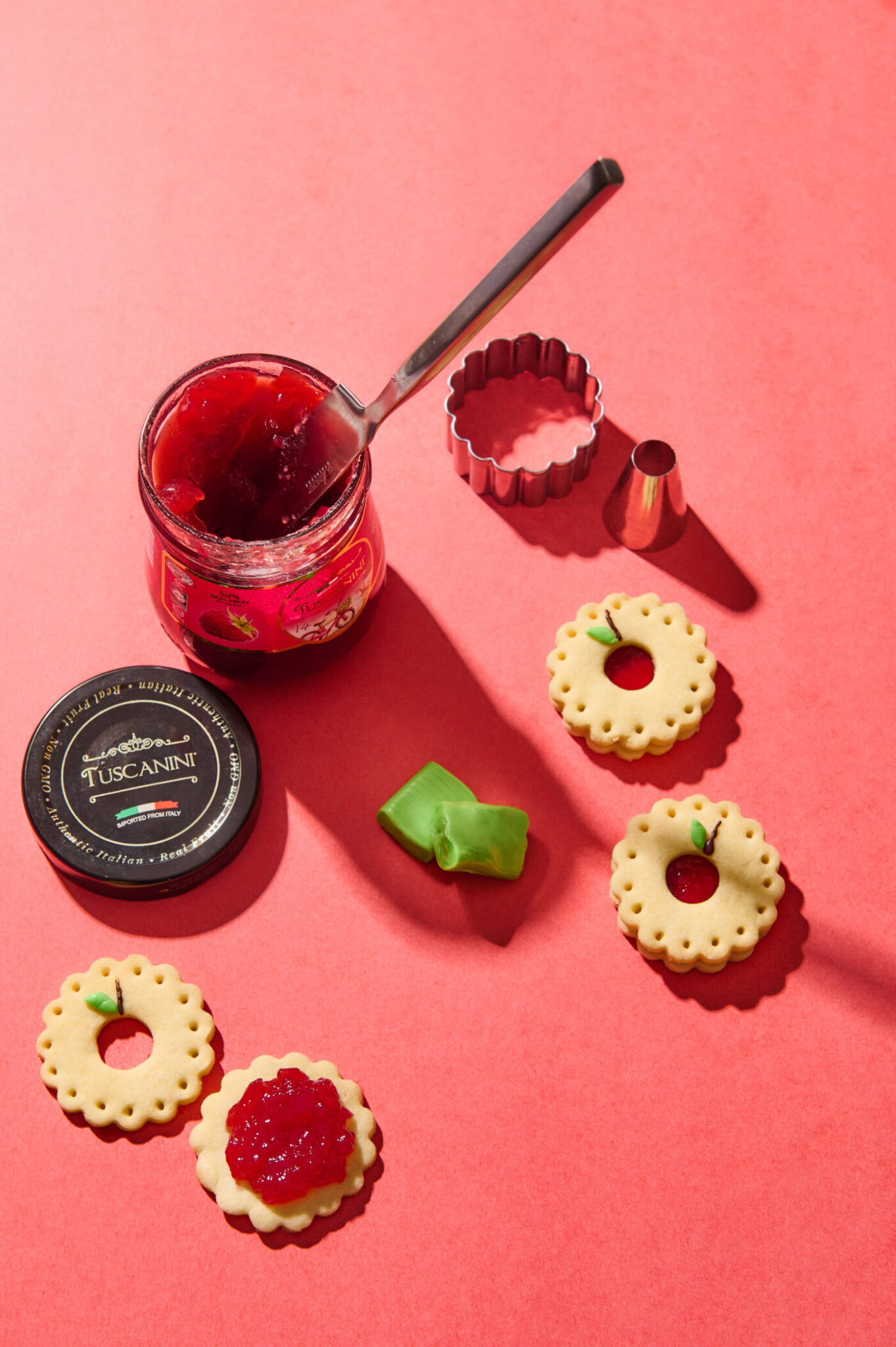 tuscanini-apple-linzer-cookies-esther-o