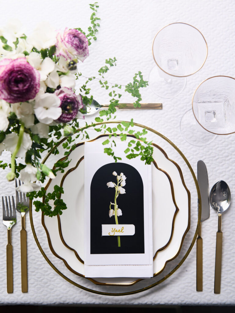 Seating Cards & Favors - Esther O