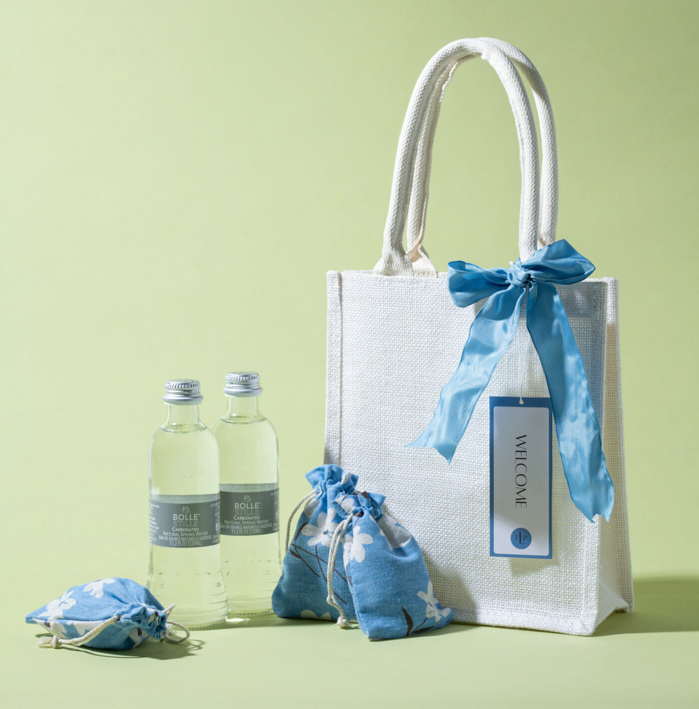 Canvas Wedding Welcome Bags for your Guests | EstherO Design