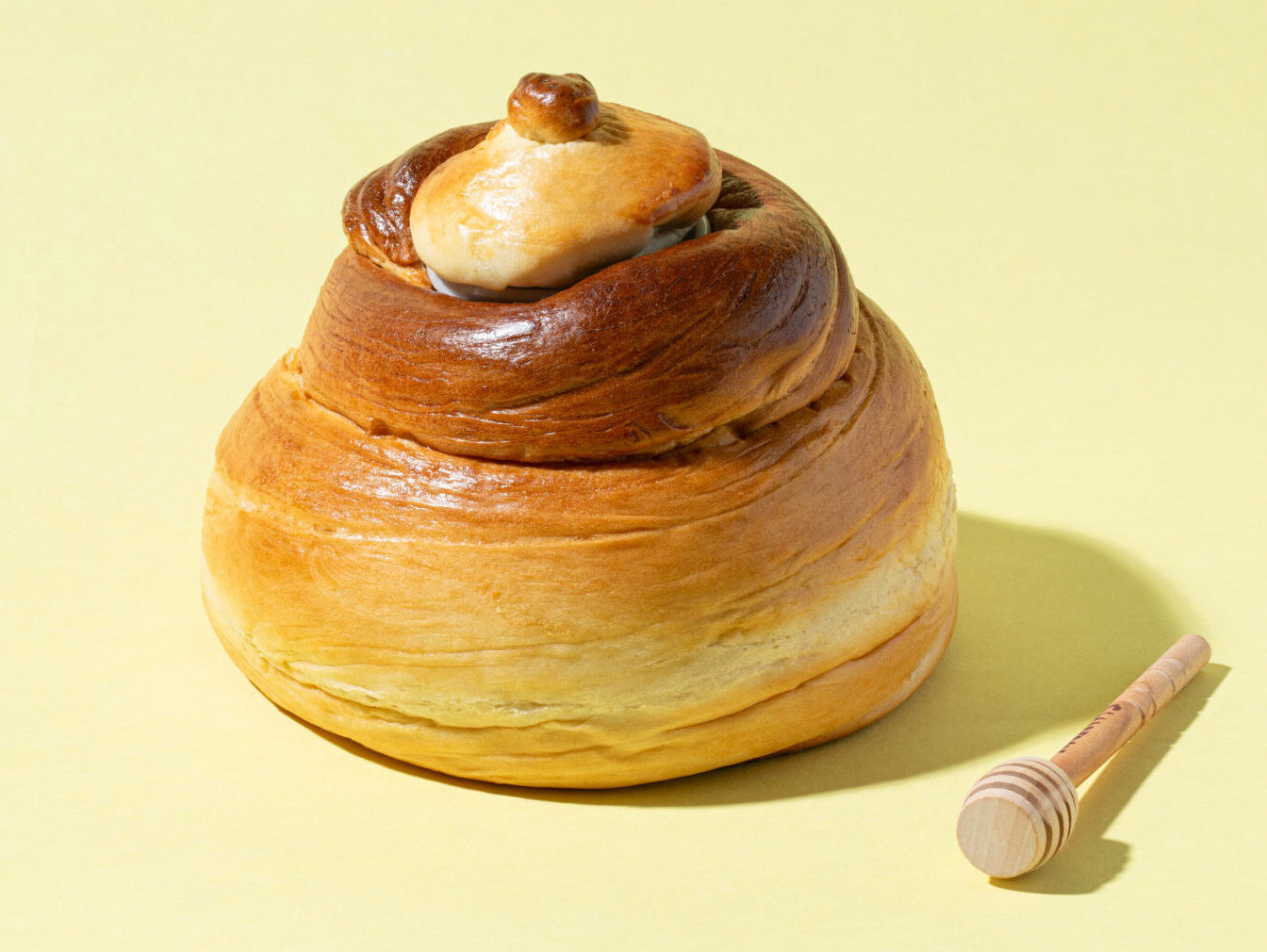 Bee Hive Challah for Rosh Hashanah – Sweet Centerpiece